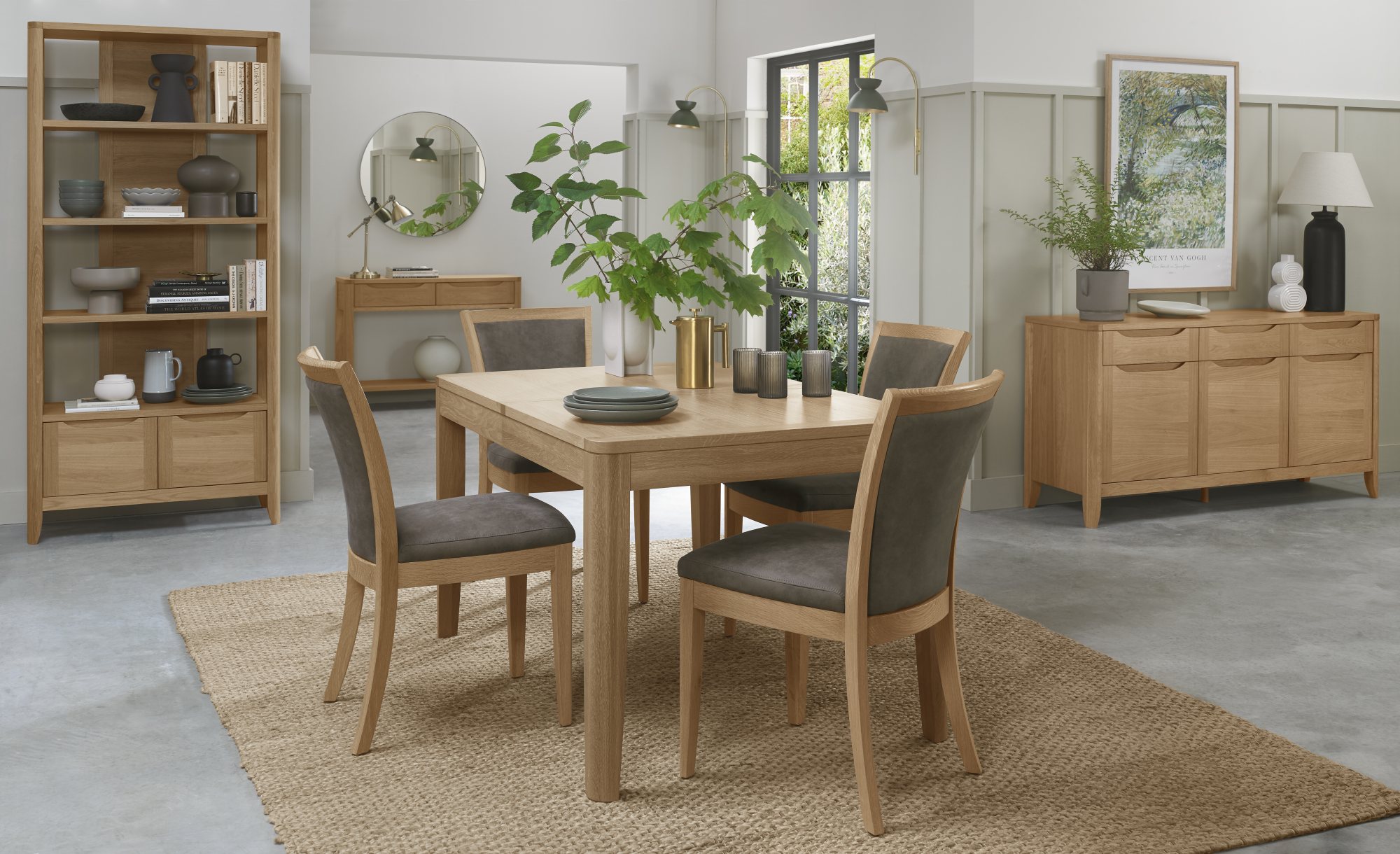 Chester Oak 4-6 Seater Dining Table | Dining Room - Bentley Designs